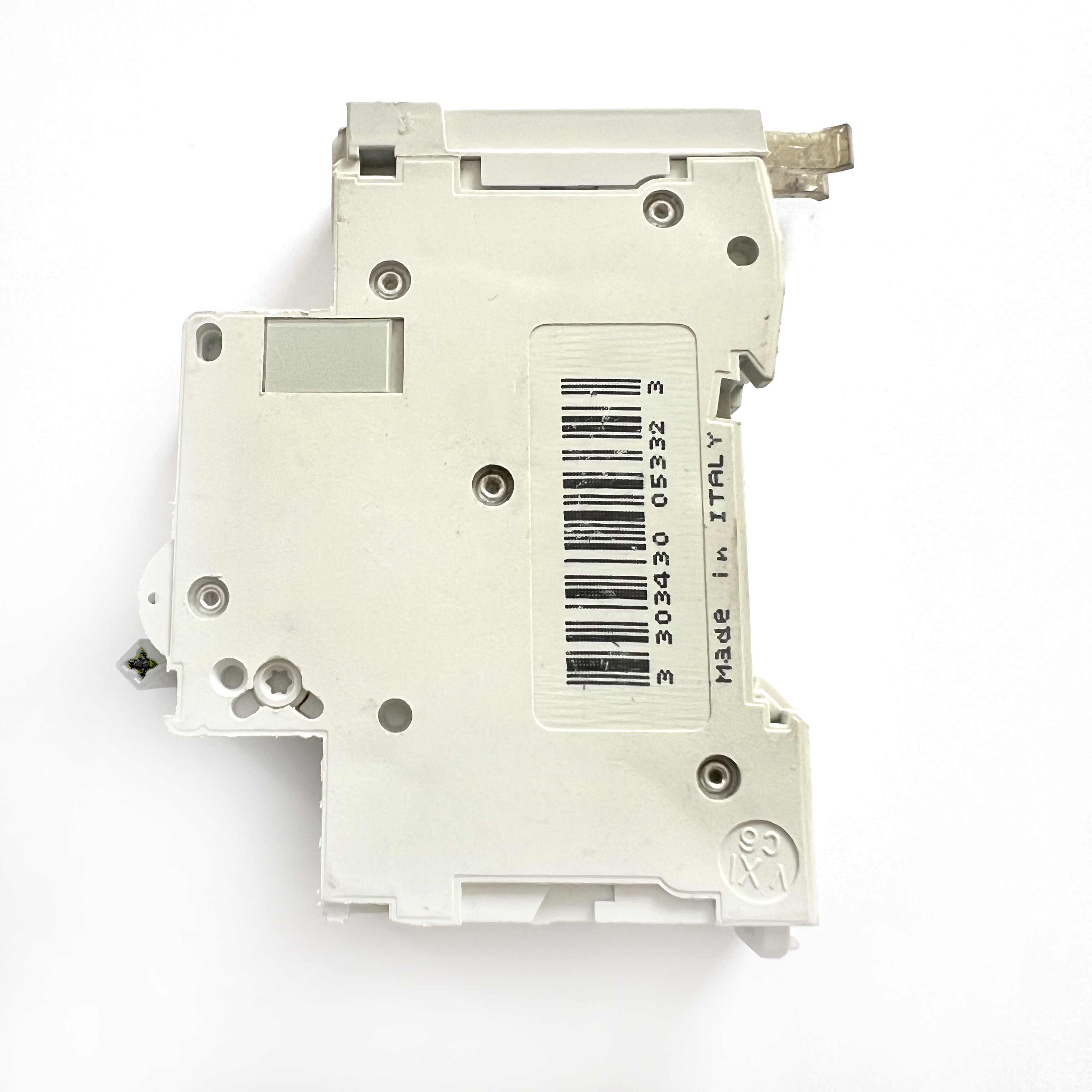 MCB's: Schneider Electric KQ 10C132 C32 32A 32 Amp MCB Circuit Breaker ...