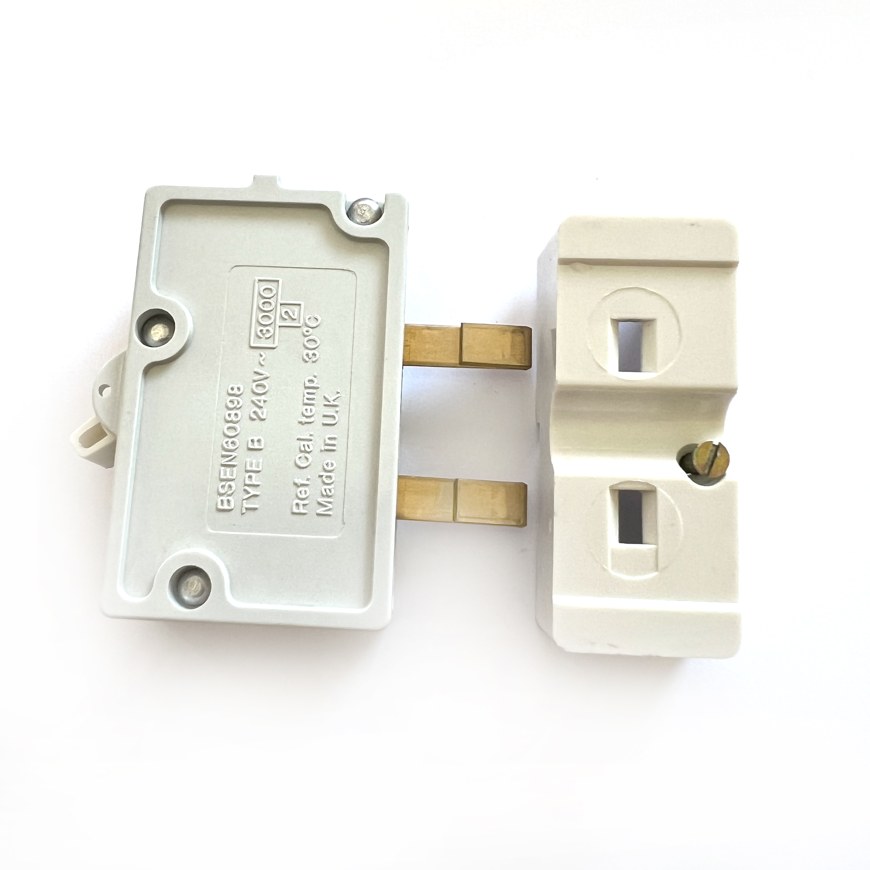 MCB's: Wylex Plug In White Toggle B6 6A 6 Amp With Base Carrier Shield ...